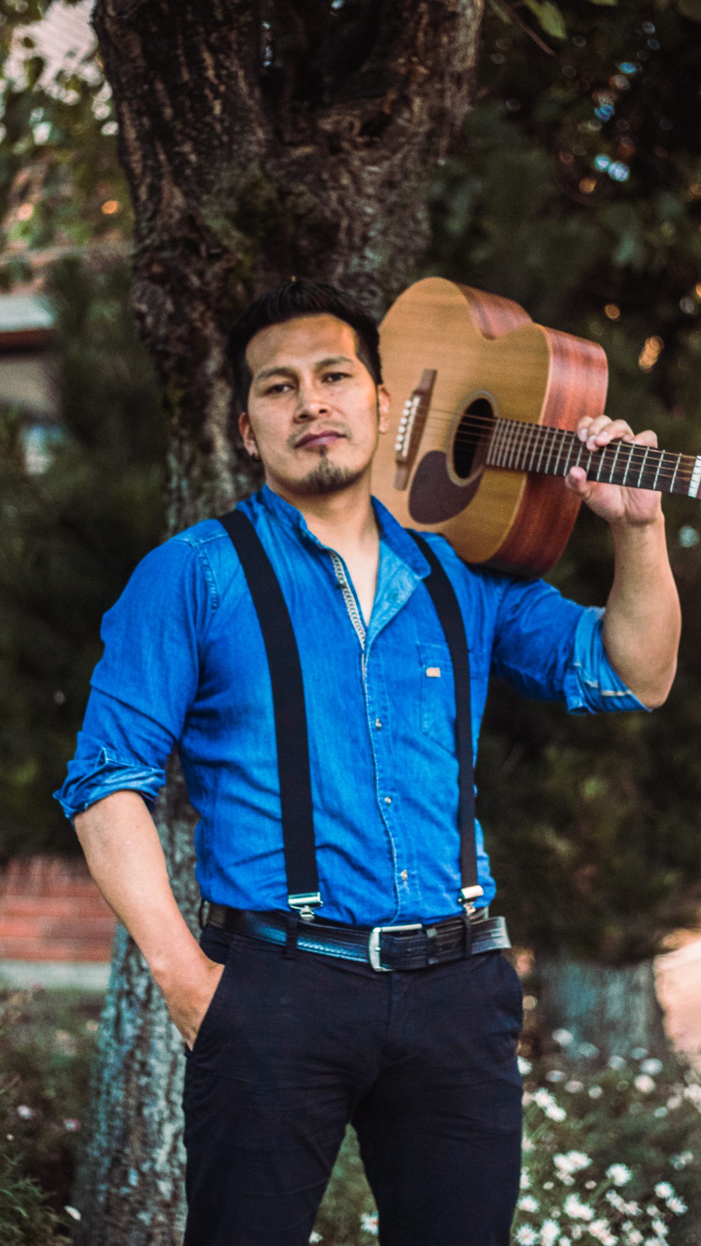 BIOGRAFÍA – Paúl MaX Ec